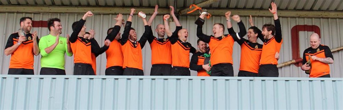 Karl Murphy is fundraising for Tiny Lives