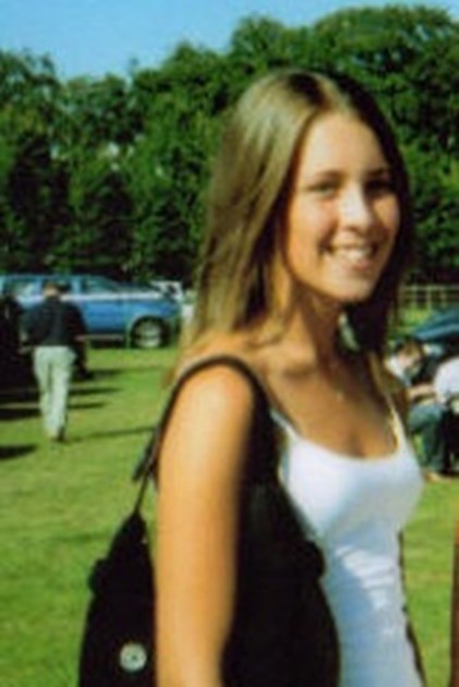 Sarah Callaghan is fundraising for Cancer Research UK