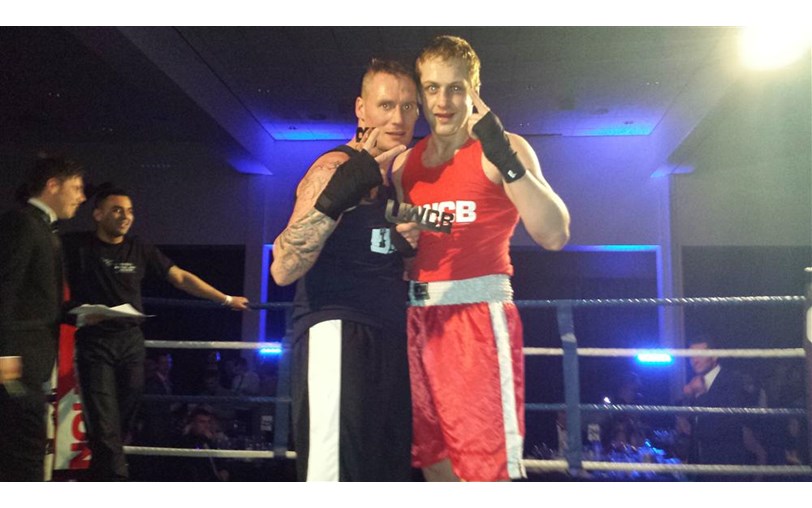 jason messenger is fundraising for Cancer Research UK