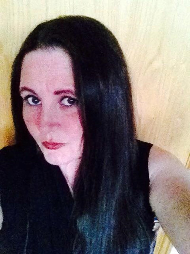 anna welch is fundraising for Teenage Cancer Trust