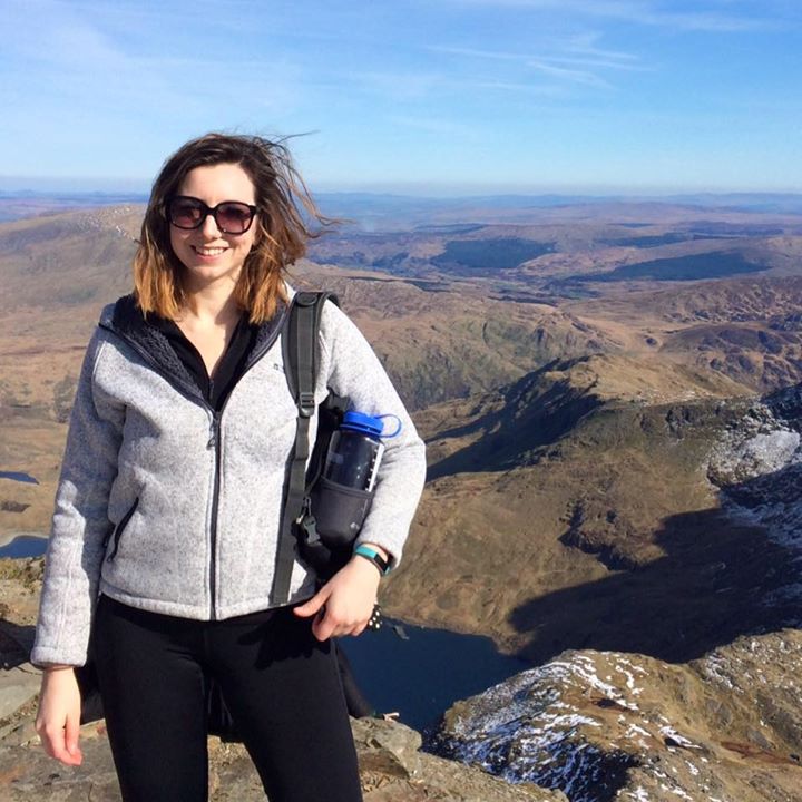 Chloe Ashurst is fundraising for Tiny Lives