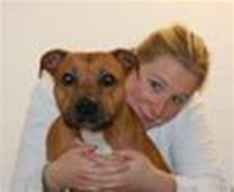 Rachel Butler is fundraising for Cancer Research UK