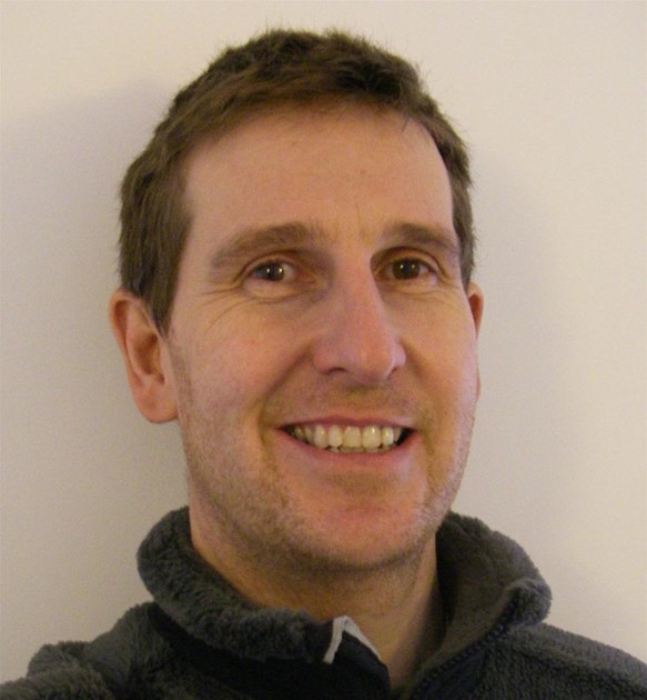 Jonathan Collins is fundraising for Spinal Research