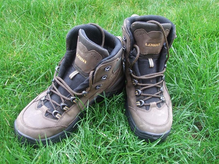 simon clewes is fundraising for Cancer Research UK