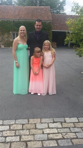 Anna Brain is fundraising for Alzheimer's Society