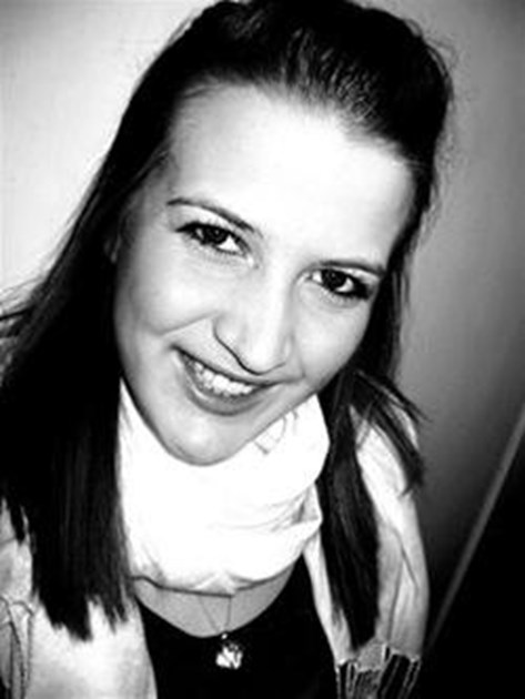 Alice Stanley is fundraising for Cancer Research UK