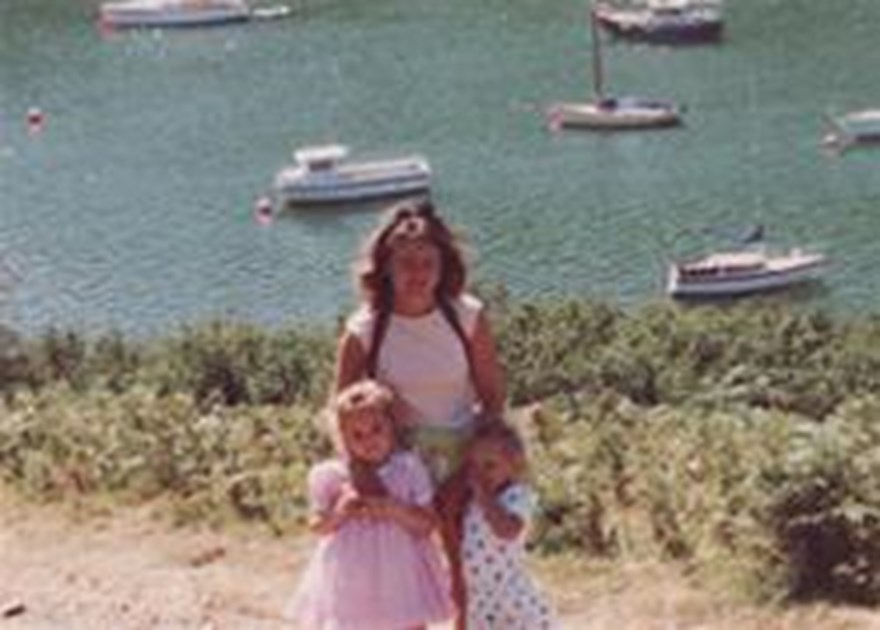 Stephen Nevard is fundraising for Ovarian Cancer Action