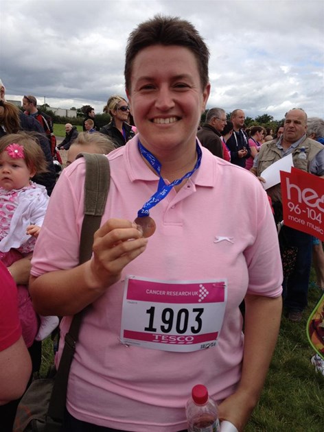 Lorraine Rennison is fundraising for Cancer Research UK