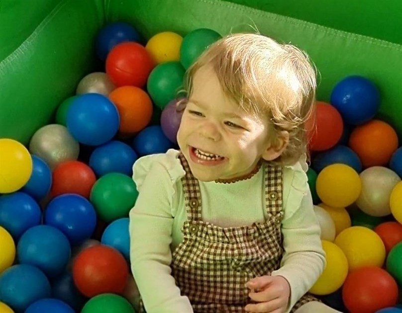 Kelly Wiggins is fundraising for Dame Vera Lynn Children's Charity