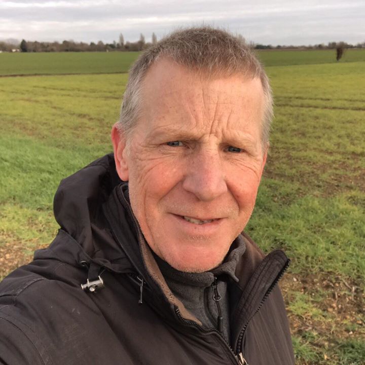 Roger Holliday is fundraising for Macmillan Cancer Support