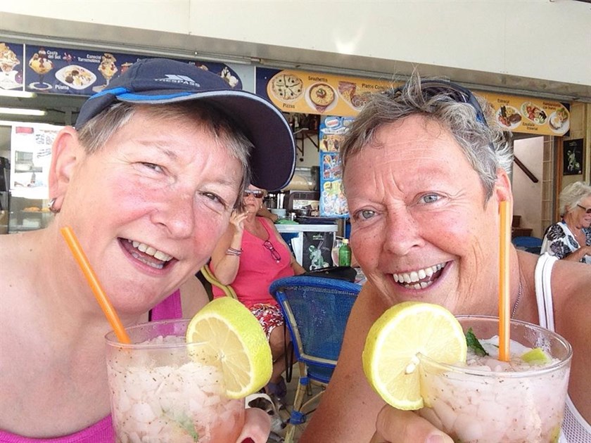 louise dunning is fundraising for Women V Cancer - RIDE THE NIGHT