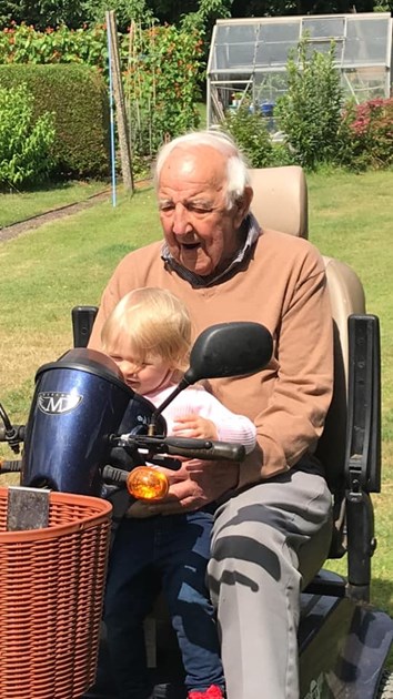 Stuart Dutton is fundraising for British Heart Foundation