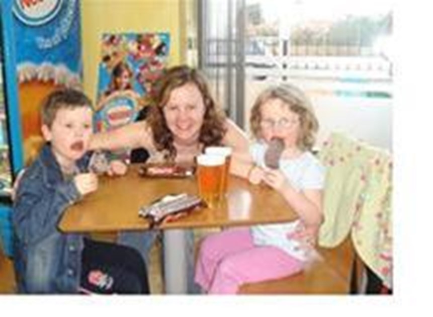 Emma Peacock is fundraising for Cancer Research UK