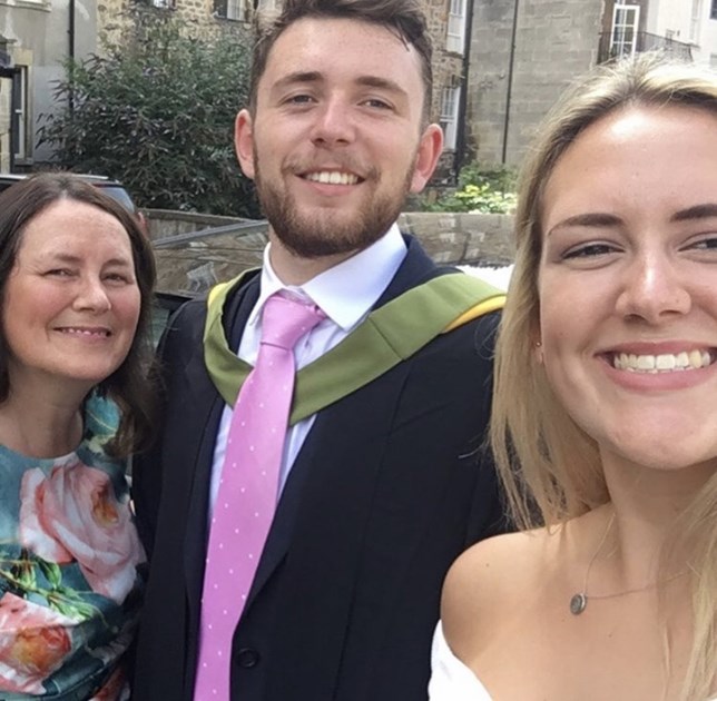 Chloe Barnes is fundraising for Macmillan Cancer Support