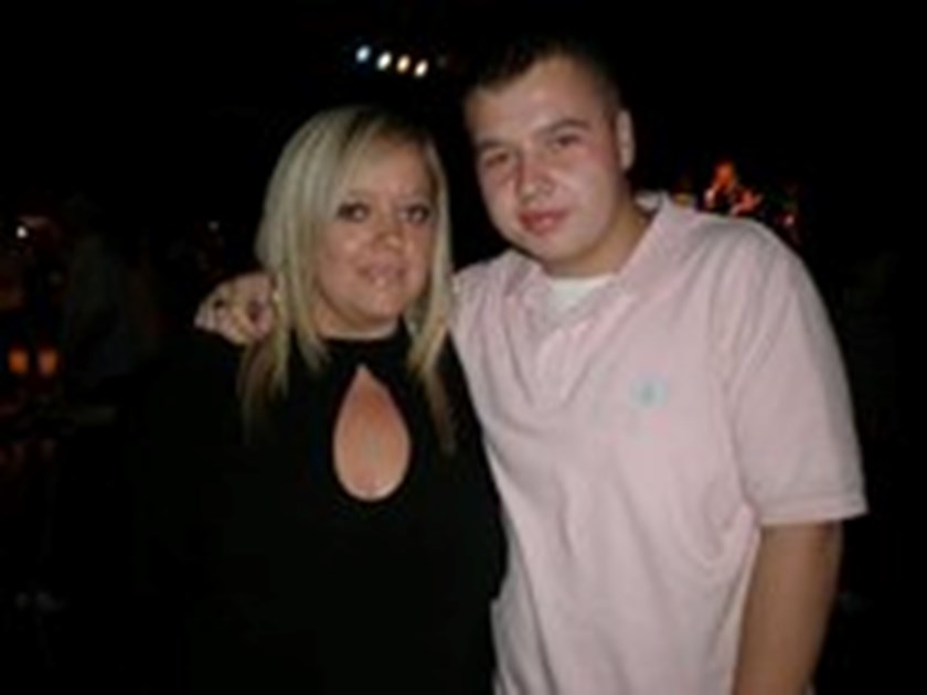 Alex Hicks is fundraising for Grief Encounter