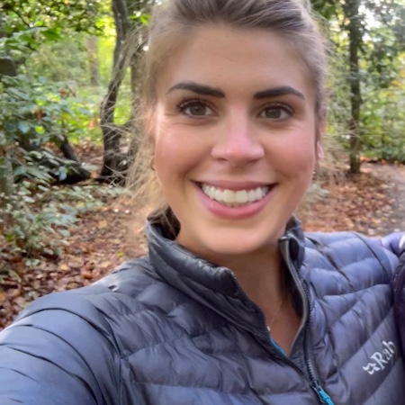 Chloe Stansfield is fundraising for St Helena Hospice