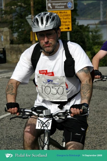 David Struthers is fundraising for Guide Dogs