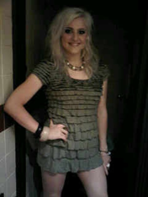 Laura Fidler is fundraising for Cancer Research UK