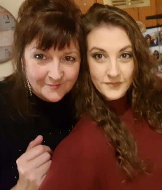 Lisa Bancroft is fundraising for Cancer Research UK