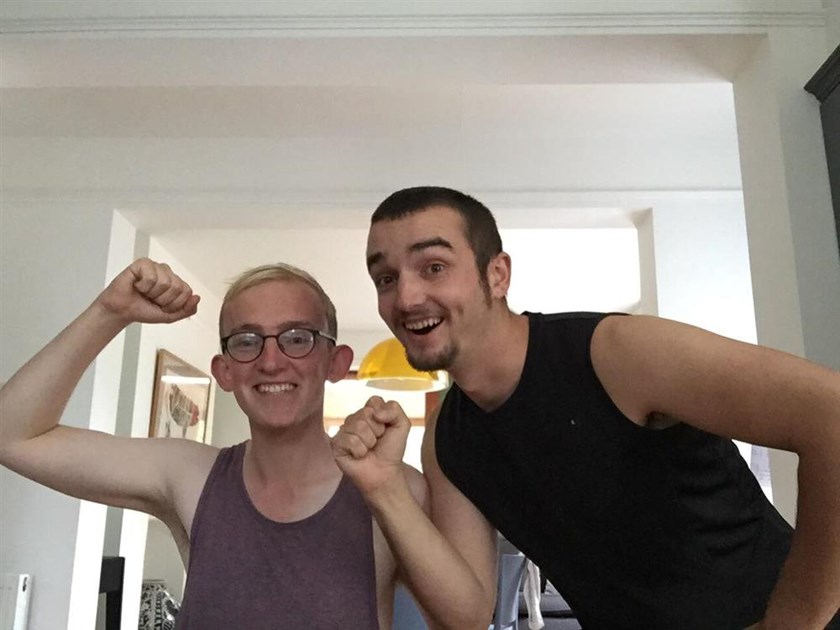 Chris Hopkinson is fundraising for Refugee Support Europe