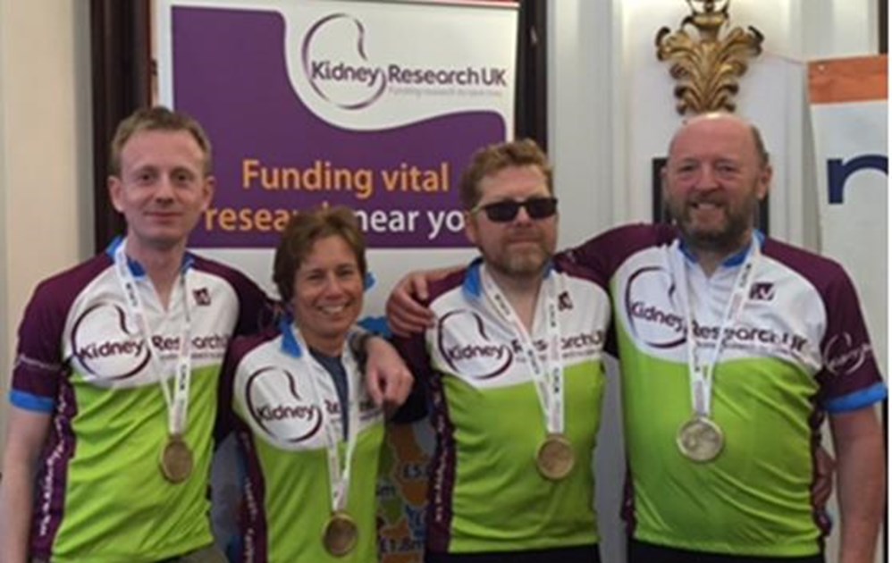 simon kew is fundraising for Kidney Research UK