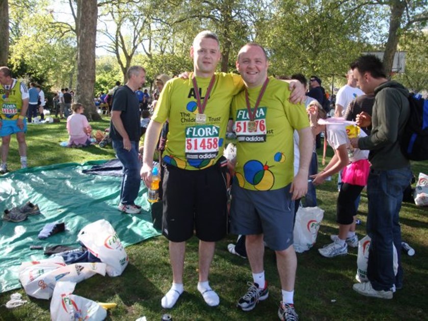 Simon McLaughlin is fundraising for Great Ormond Street Hospital ...