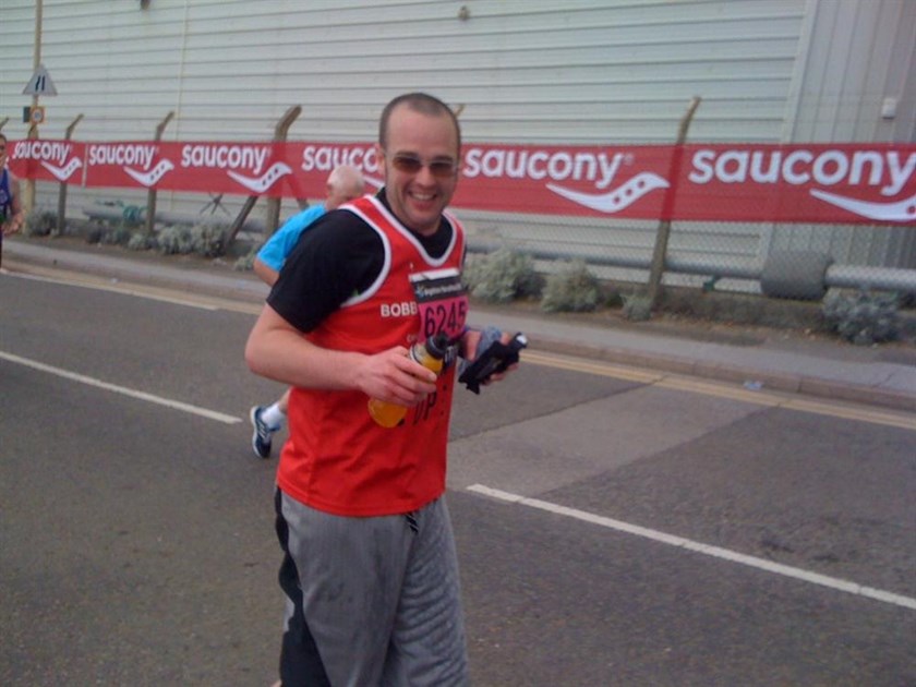 Oliver Hunt is fundraising for Marie Curie