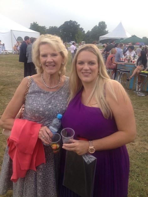 Lindsay Gilbey is fundraising for Macmillan Cancer Support