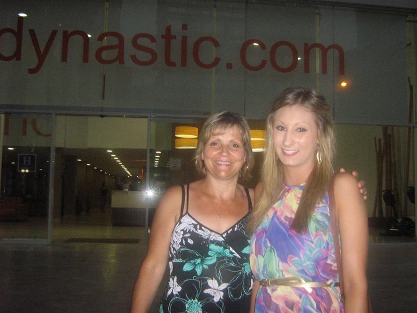 Lisa-Marie Adams is fundraising for Cancer Research UK