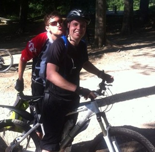 Dean Short is fundraising for Bluebell Wood Children's Hospice