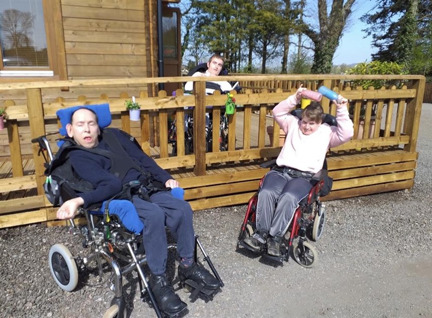 Becky Maddison is fundraising for Comic Relief