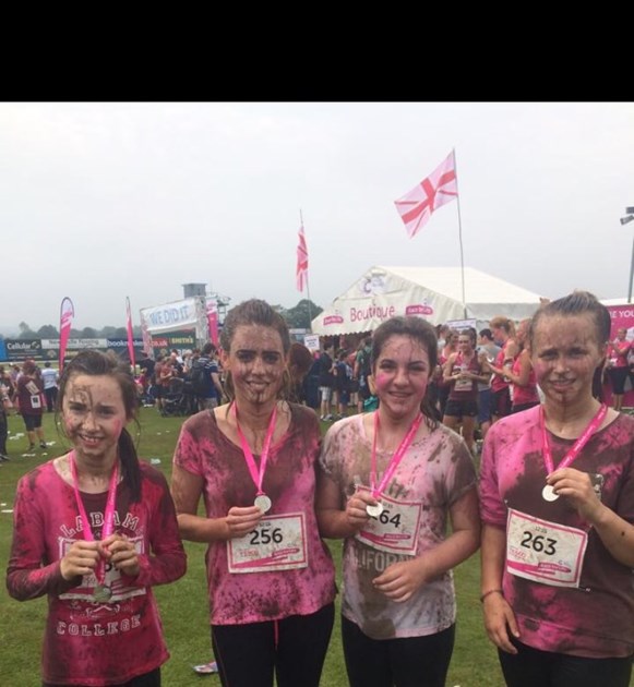 Holly Beattie is fundraising for Cancer Research UK