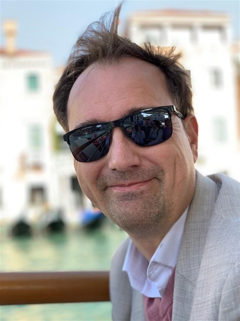 Nicholas Frankopan is fundraising for Thomas's Foundation