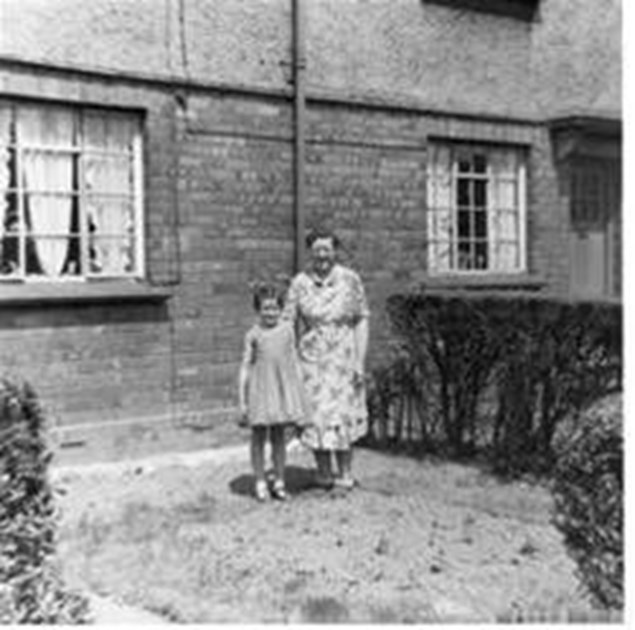 Sue Felton is fundraising for Cancer Research UK