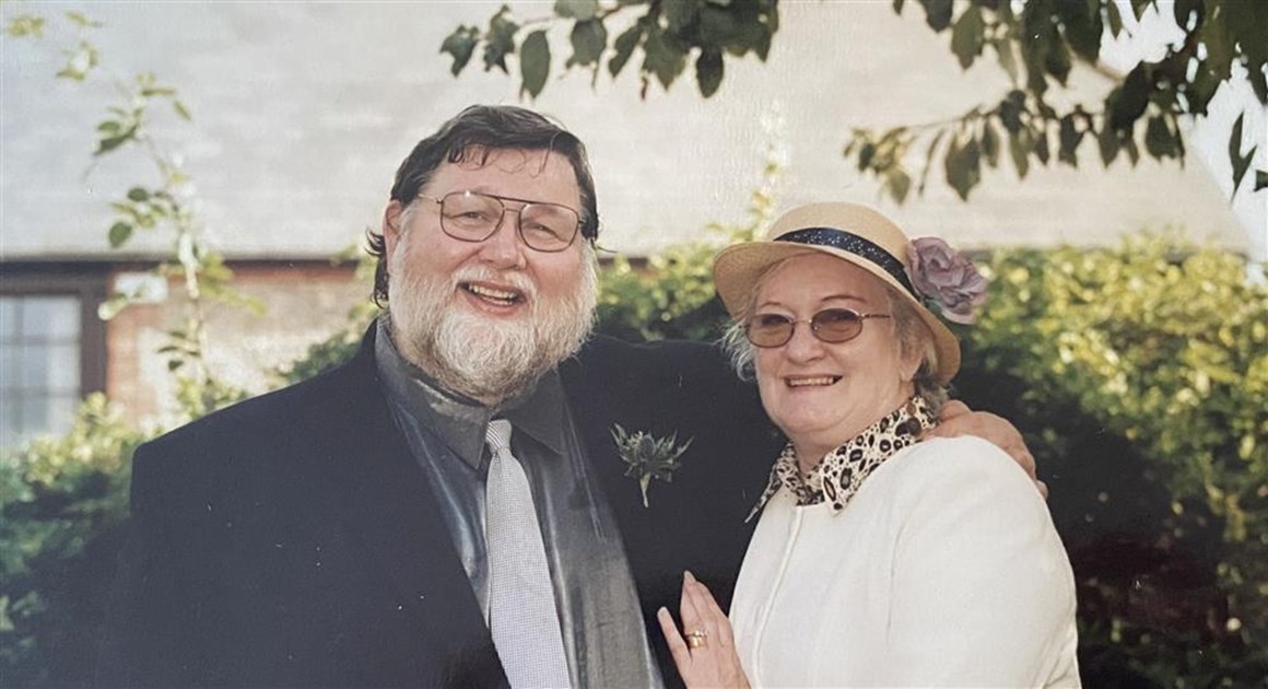 Rebecca Garrington is fundraising for Acorns Children's Hospice Trust