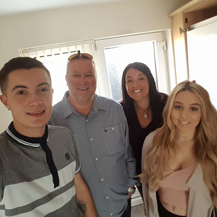 Kelly Heyward is fundraising for National Autistic Society