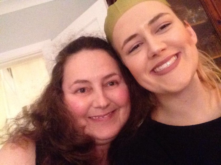 Chloe Barnes is fundraising for Cancer Research UK