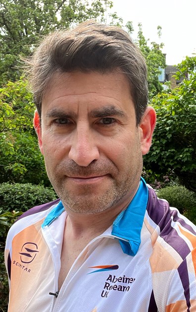 Jonathan Schott is fundraising for Alzheimer's Research UK