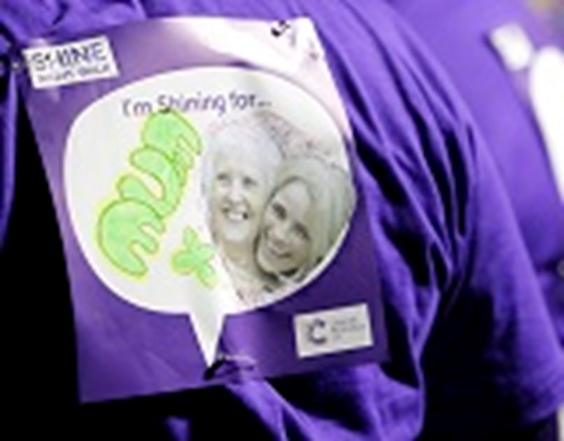 Stephanie Coates is fundraising for Cancer Research UK