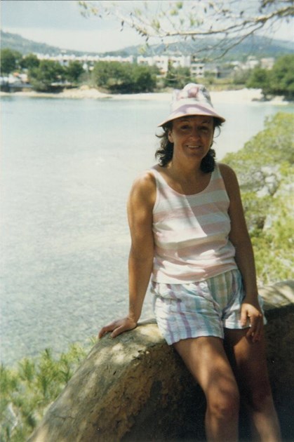 Laura Horne is fundraising for Rosemere Cancer Foundation