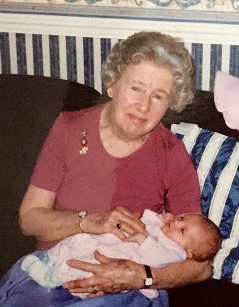 Nisha Deller is fundraising for Prospect Hospice