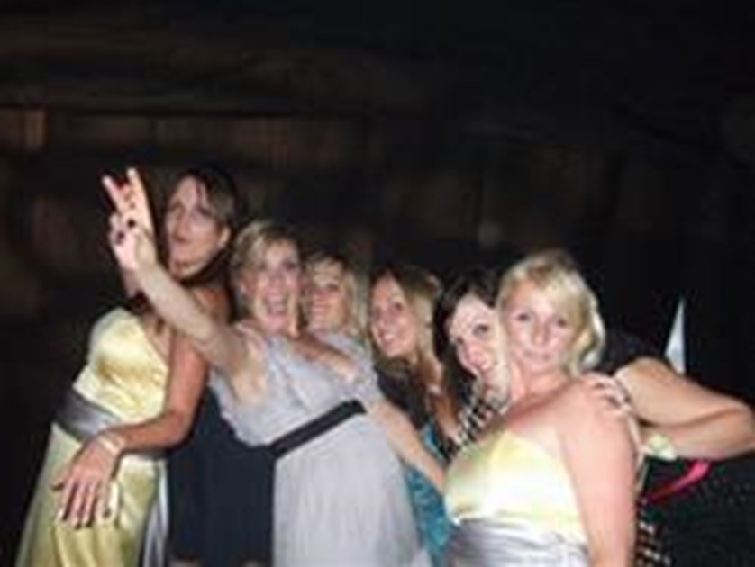 Alice Klein is fundraising for International Rescue Committee UK