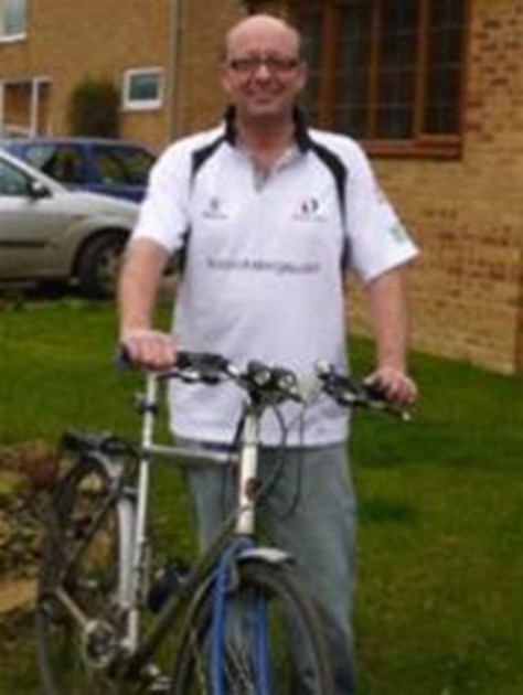 Graham Newton is fundraising for Wooden Spoon