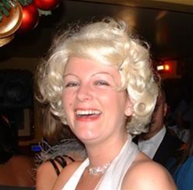 Rachel Waring is fundraising for Breast Cancer Now