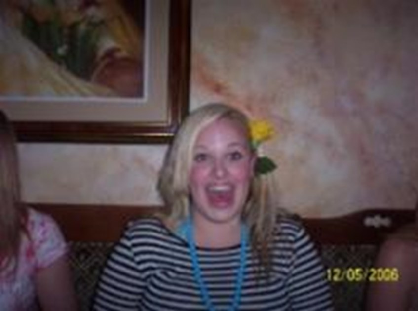 Lisa Good is fundraising for Cancer Research UK