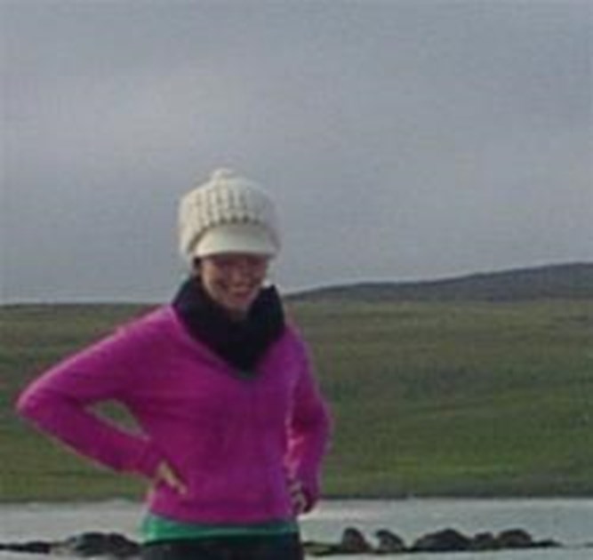 Ellen Yeates is fundraising for Cancer Research UK