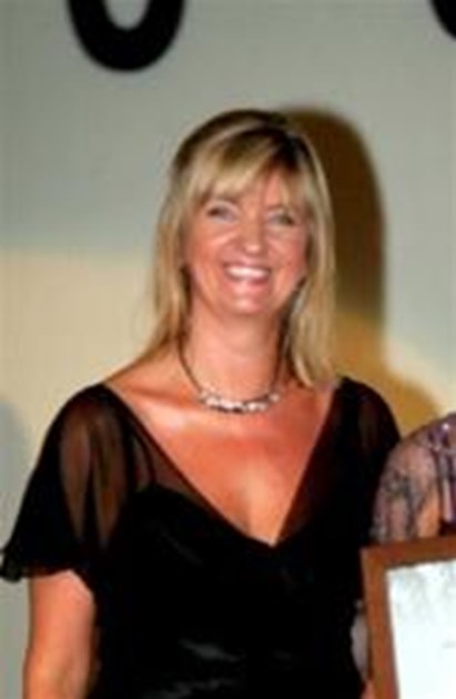 sian hession is fundraising for Retail Trust