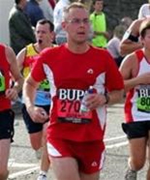 Alex Bidwell is fundraising for Breast Cancer Now